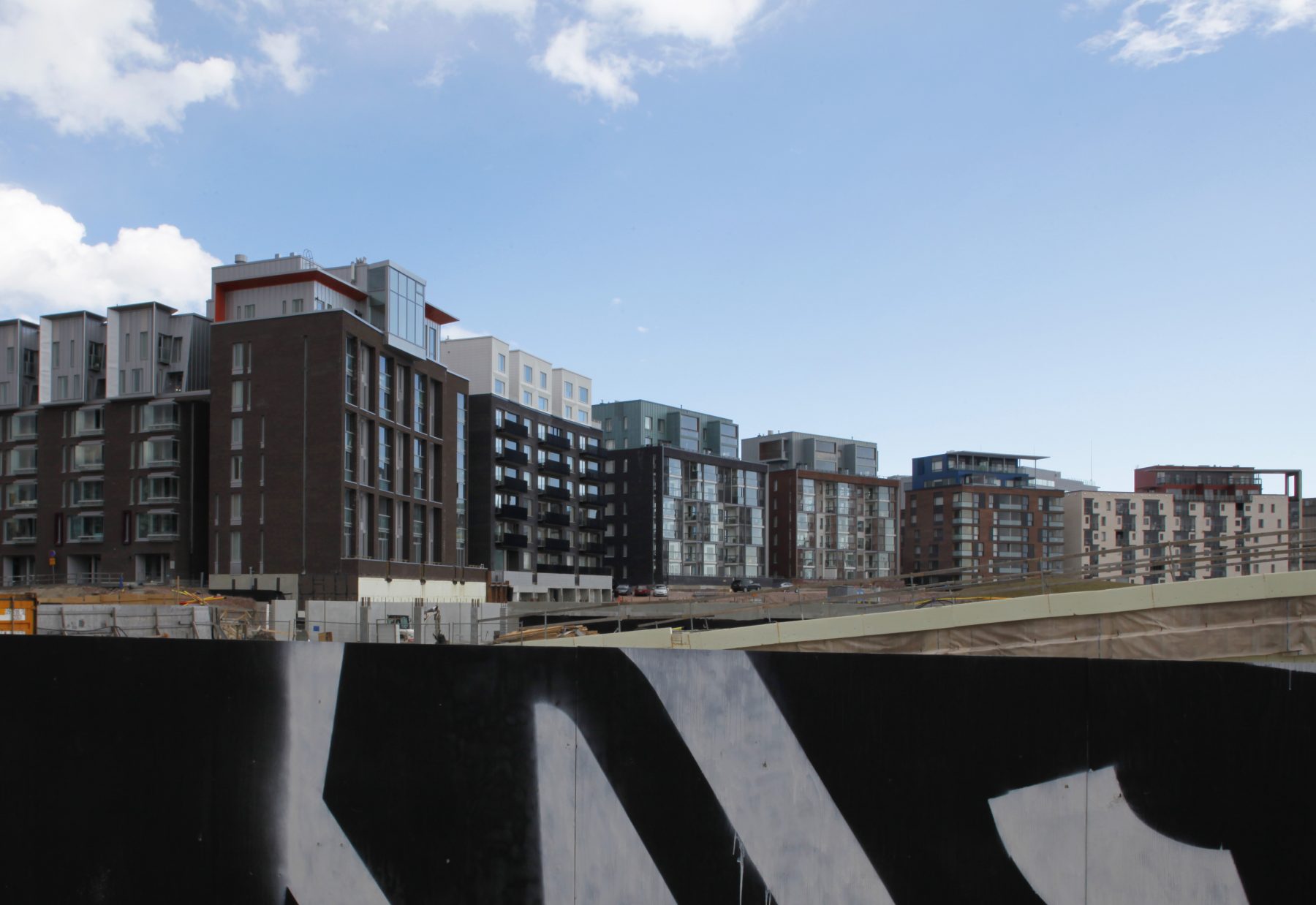 New Nordic housing in the harbour area of Helsinki – Archtours
